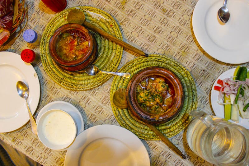 Deliciosa Comida Tradicional De Swat Valley Pakistan. Foto de archivo ...