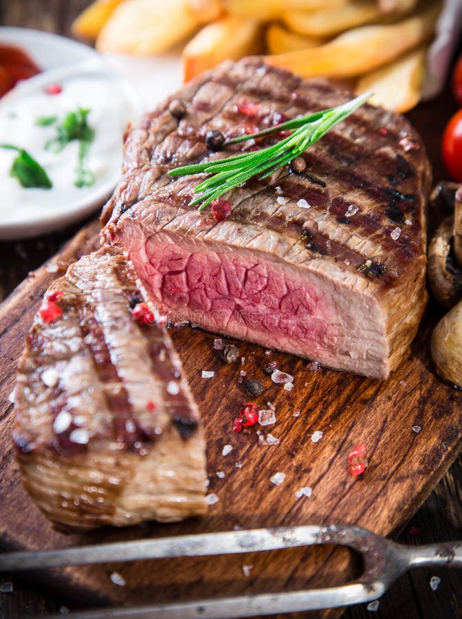 Delicious beef steak stock image. Image of gourmet, rosemary - 40263575