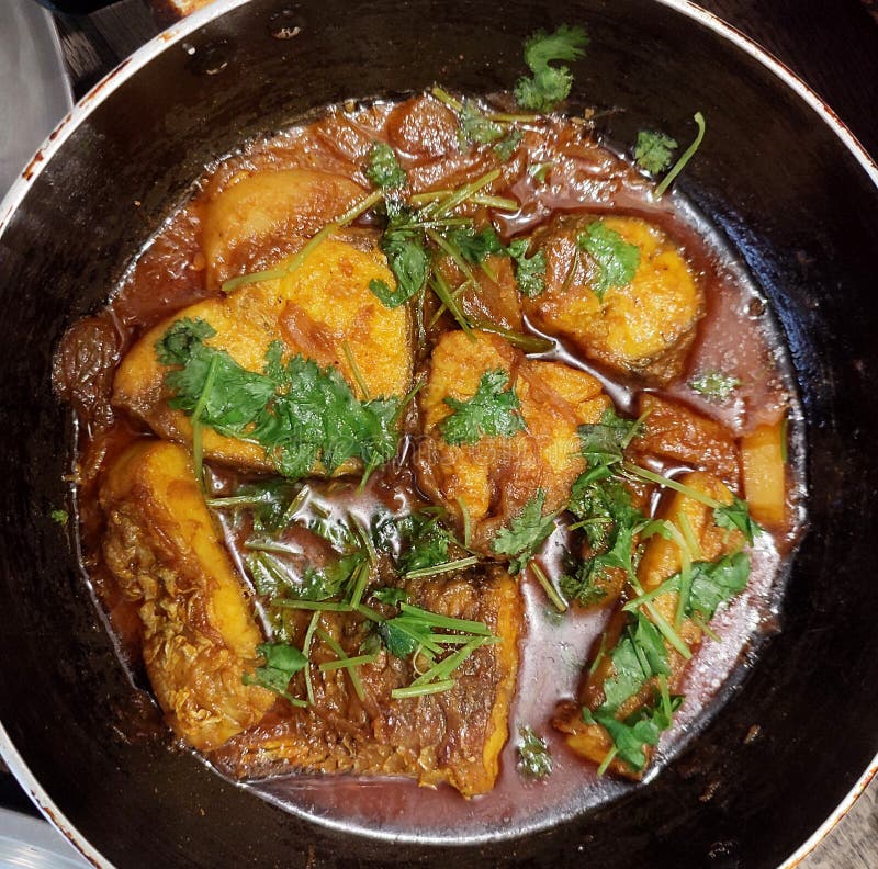 Bengali Fish Curry, Bangali Style Fish Dishes Stock Photo - Image of ...
