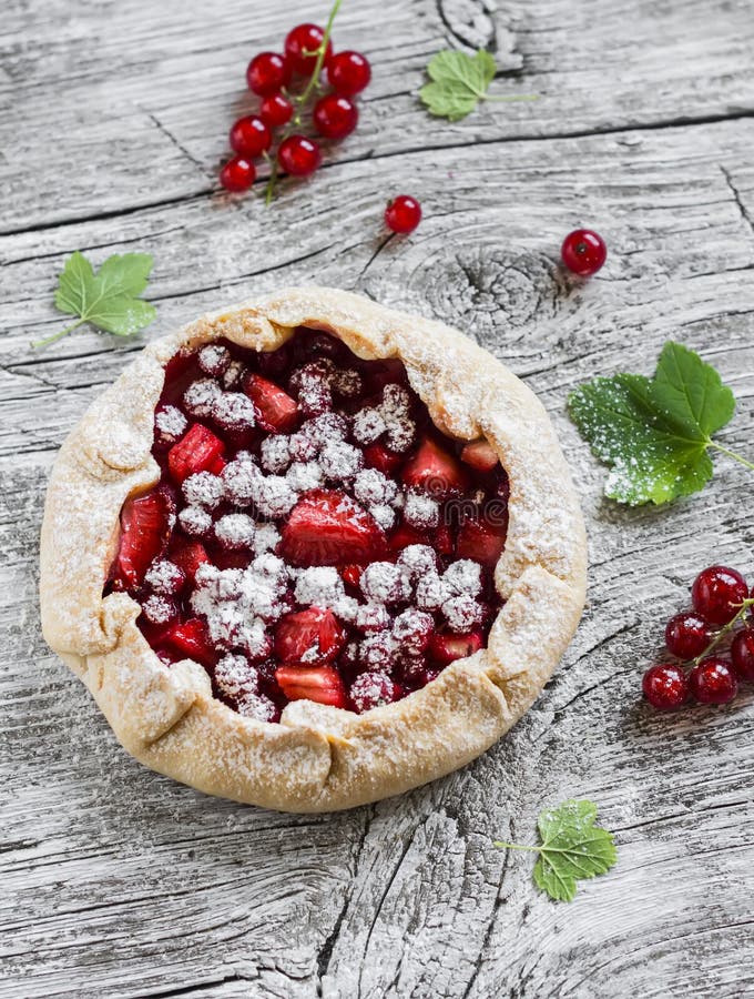 Delicious berry pie stock photo. Image of currant, food - 67107792
