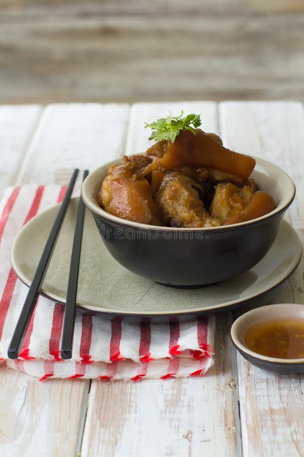 Delicious Braised Pig Knuckles Stock Image - Image of sauce, knuckle ...