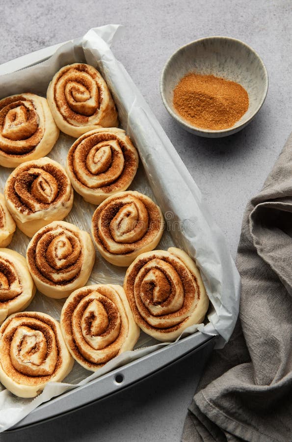 Delicious Cinnamon Rolls Prepared for Baking in a Rectangular Pan Stock ...