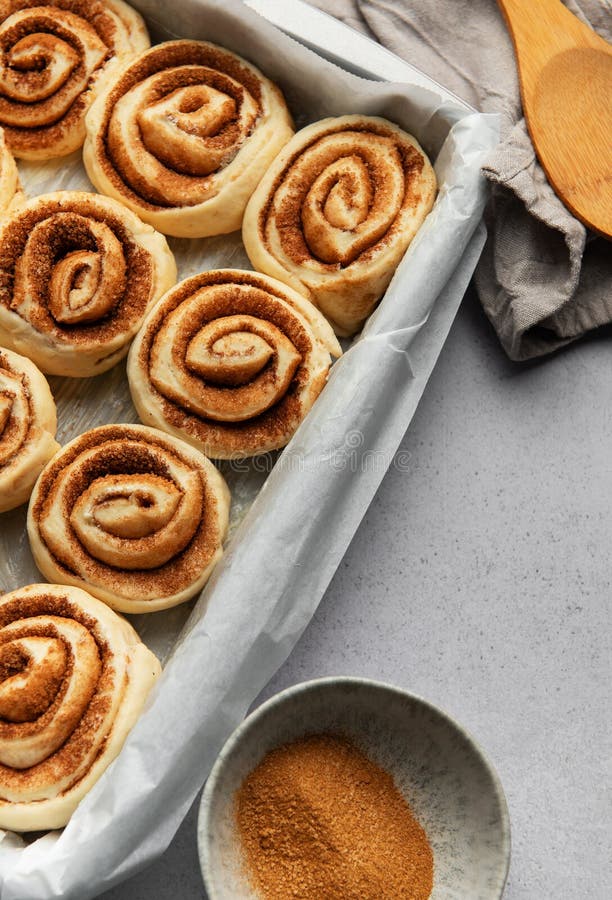 Delicious Cinnamon Rolls Prepared for Baking in a Rectangular Pan Stock ...
