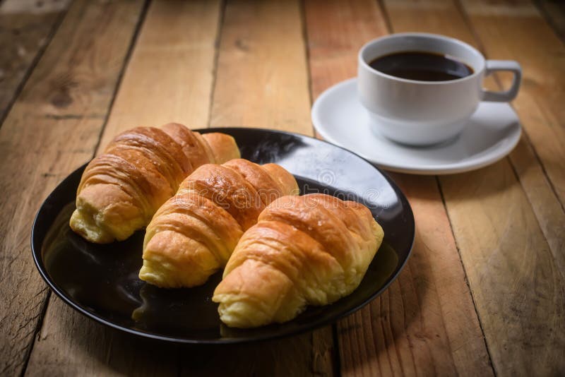 Delicious Croissants on Plate Stock Image - Image of cuisine, bakery ...