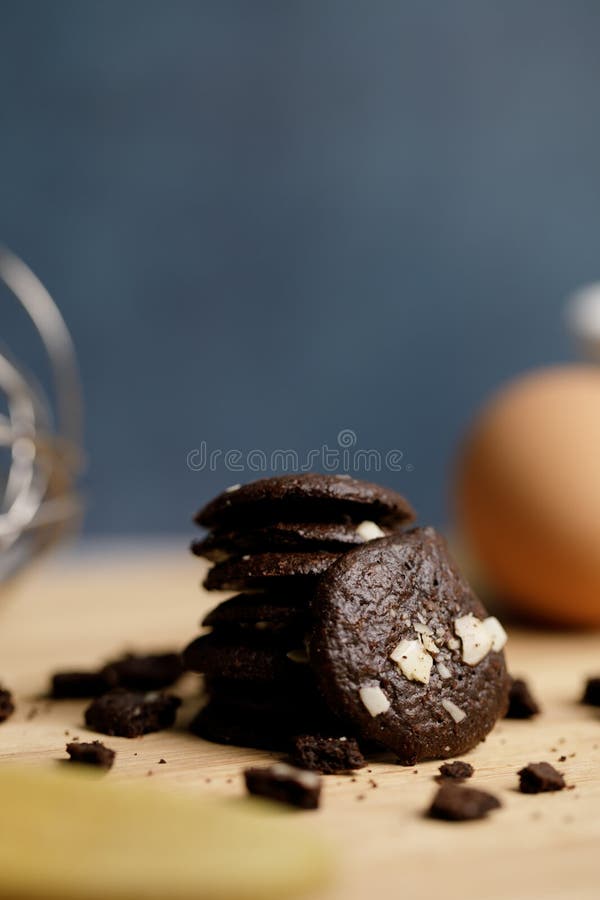 Delicious and Cruchy Chocolate Cookies Stock Image - Image of cinnamon ...