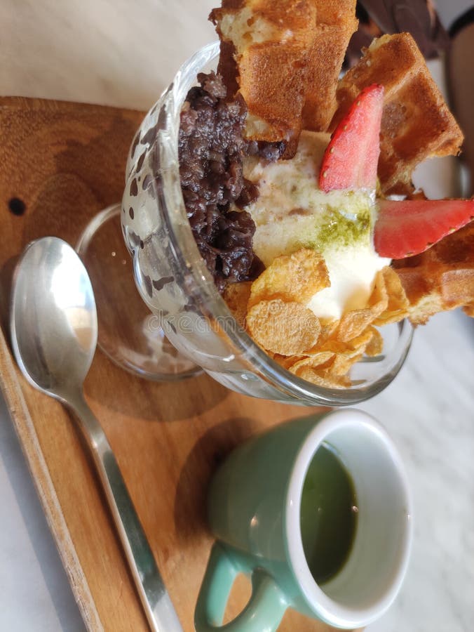 Delicious dessert on cafe stock image. Image of matcha - 229007235