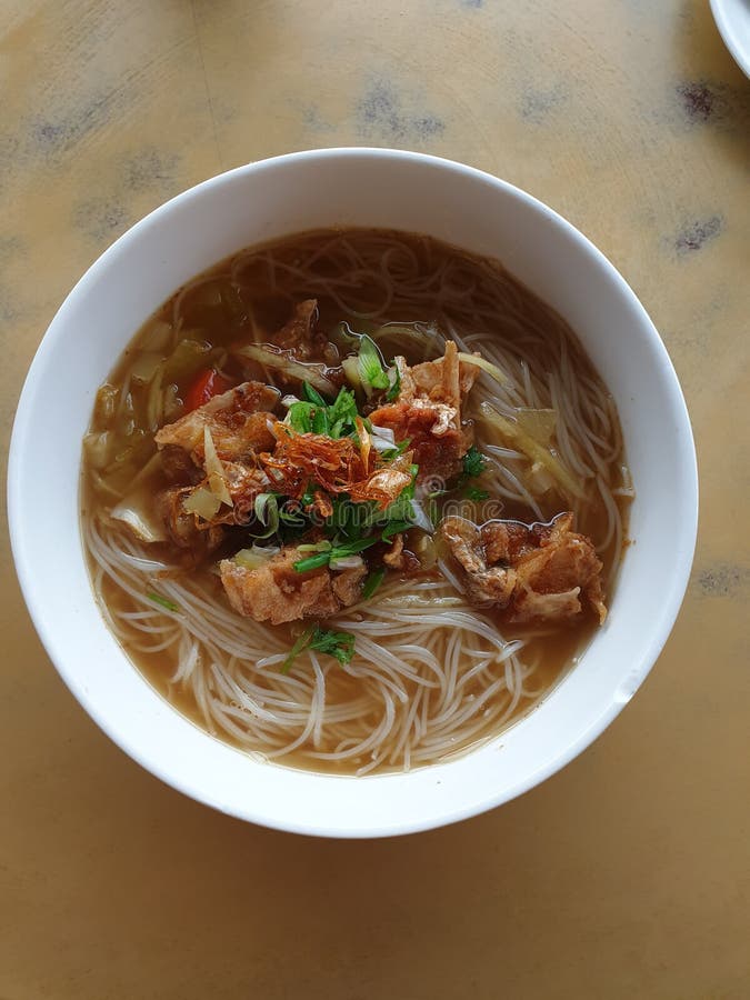 The Delicious Fish Head Noodle Stock Photo - Image of fresh, delicious ...