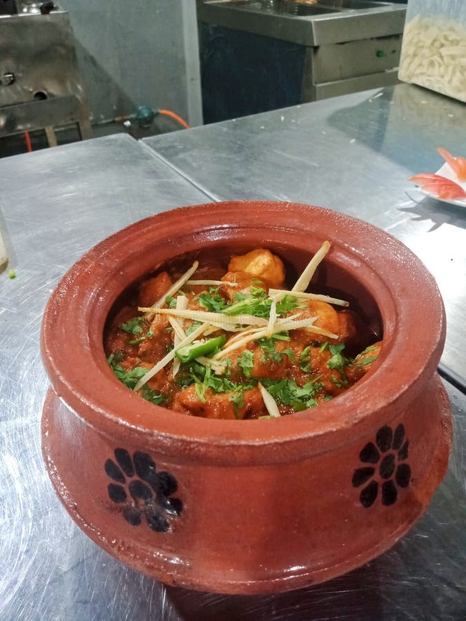 Delicious Matka Chicken Matka Chicken Matka Food Delicious Food Spicy ...