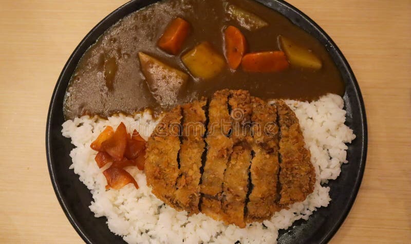 Delicious Menu Rice Curry with Chicken Katsu Good Plating Presentation ...