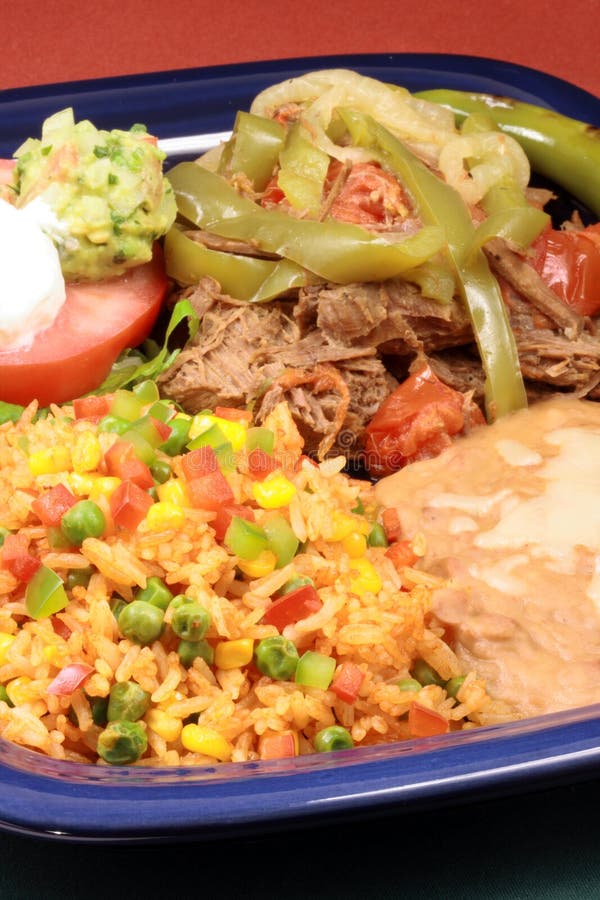 Delicious Mexican Beef Plate Stock Photo - Image of tomato, gallo: 11783128