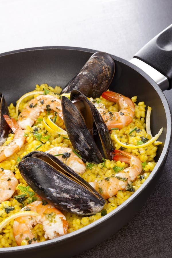 Delicious paella in pan stock image. Image of nutrition - 93088981