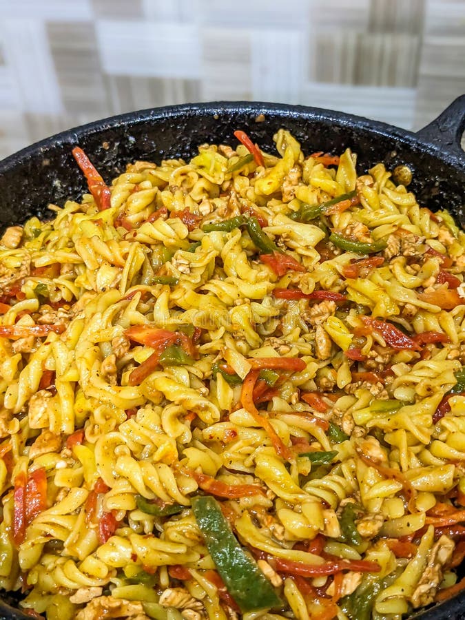 488 Colorful Pasta Pan Cooking Stock Photos - Free & Royalty-Free Stock ...