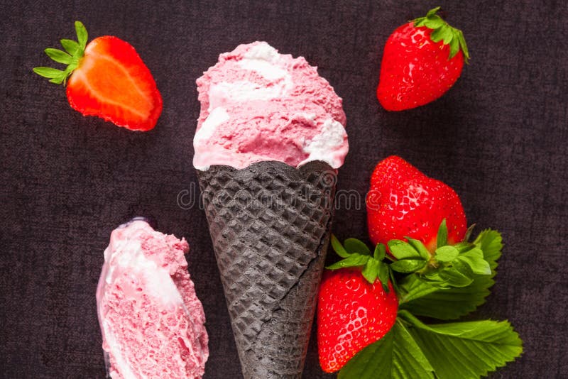 Delicious Strawberry Ice Cream. Stock Image - Image of tasty, freshness ...