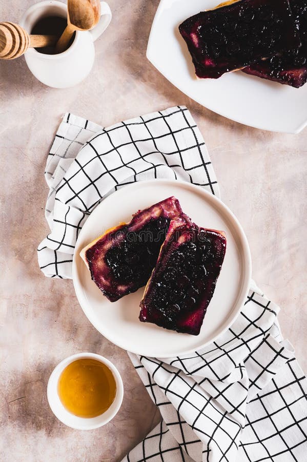 Delicious Upside Down Berry Pies Plate Table Vertical View Stock Photos ...
