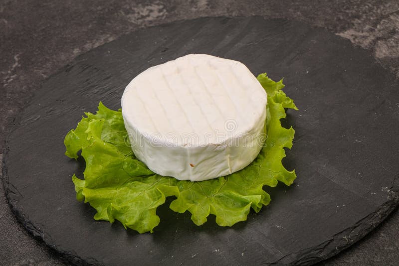 Delicous Brie Round Soft Cheese Stock Image - Image of round, gourmet ...