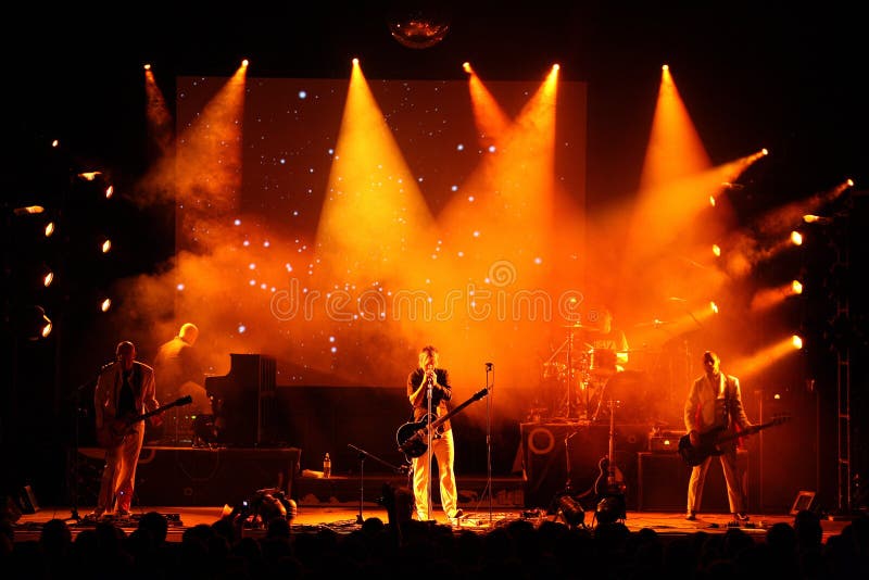 Delirious editorial stock image. Image of perform, martin - 4240194