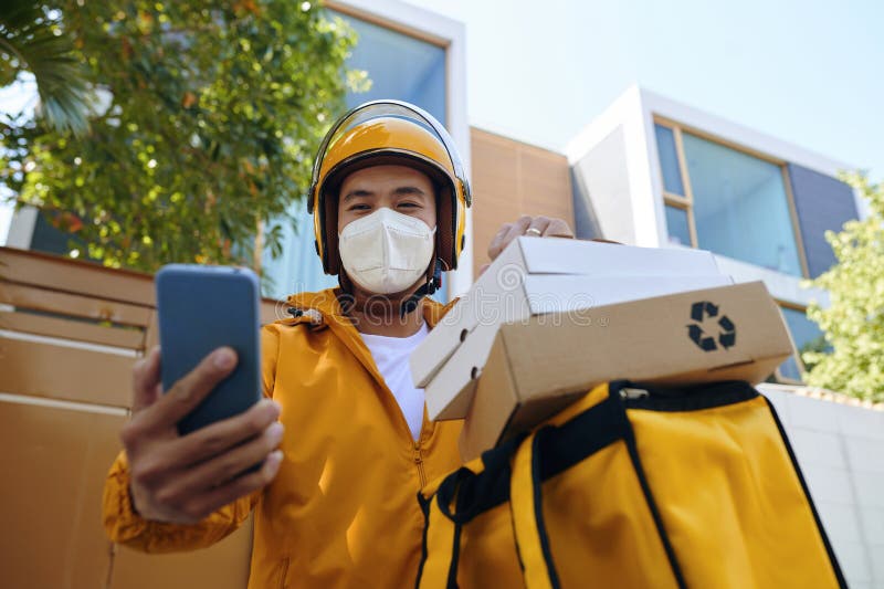 Delivery Man Wearing Protective Mask Stock Photo - Image of courier ...