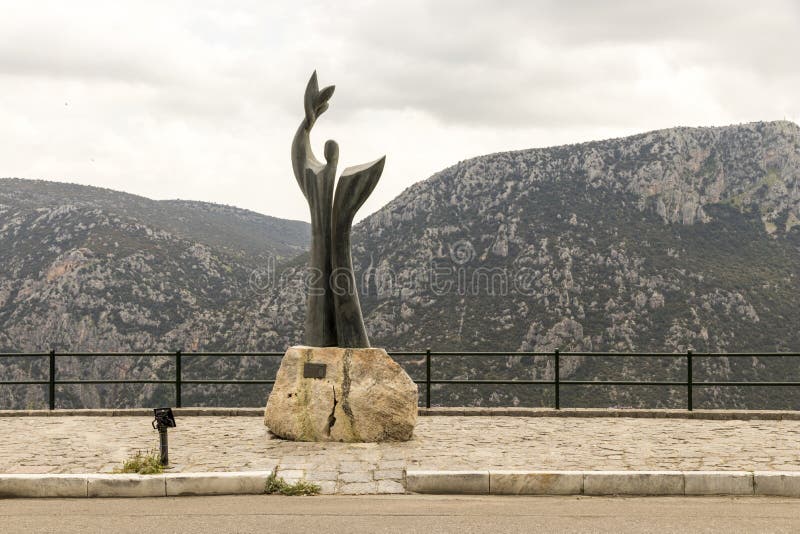 Delphi valley editorial photography. Image of tourist - 62674052