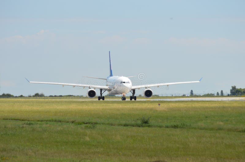 Delta Air Lines Airbus Im Flug Stockfoto - Bild von flugzeug ...
