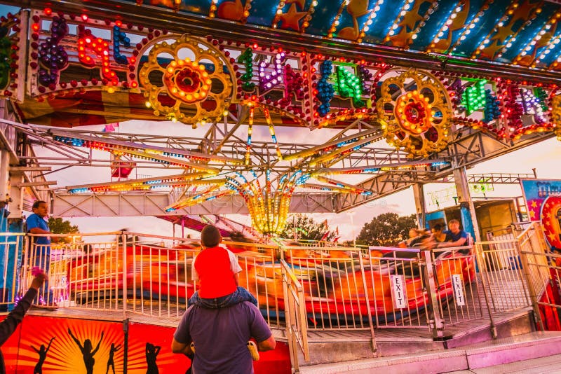 Delta Fair, Memphis, TN, Ferris Wheel at County Fair Editorial Stock ...