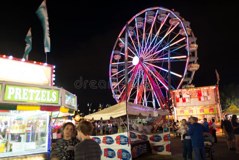Delta Fair, Memphis, TN, Ferris Wheel at County Fair Editorial Image ...