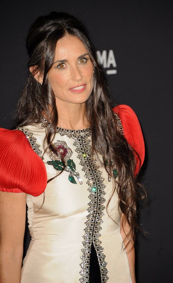 Demi Moore 编辑类图片. 图片 包括有 礼服, 加利福尼亚, 影片, 成功, 事实, 电影, 节目 - 79716180