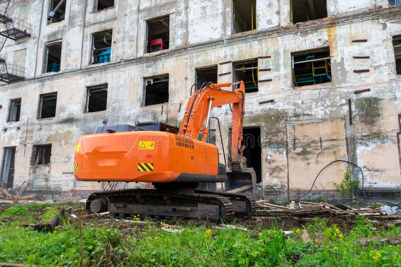 Demolition Building Excavator Demolition of the Building Stock Photo ...