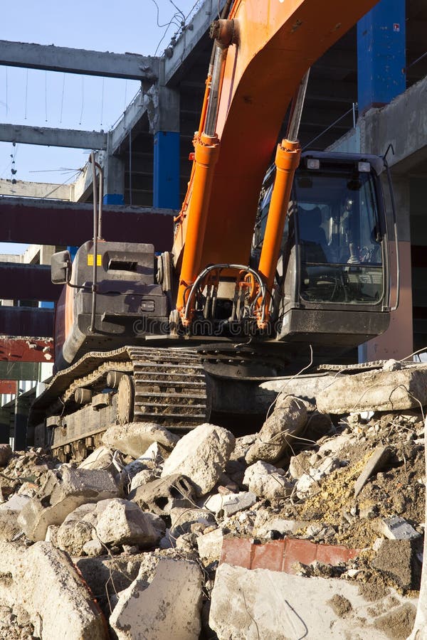 Demolition digger stock image. Image of move, engineering - 28067539