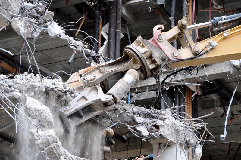 Demolition digger stock image. Image of destruction, pull - 8409543