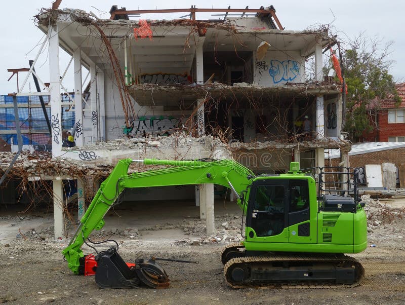 New green digger stock image. Image of backgrounds, hydraulic - 7020981