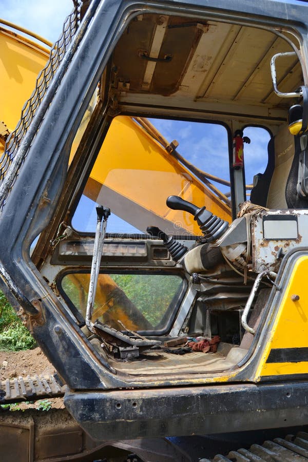 Demolition machine stock image. Image of dump, construction - 33864033
