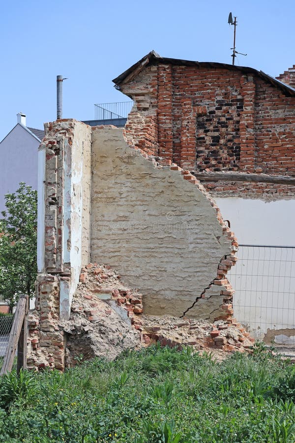Demolition of Old Buildings in the City Stock Image - Image of brick ...