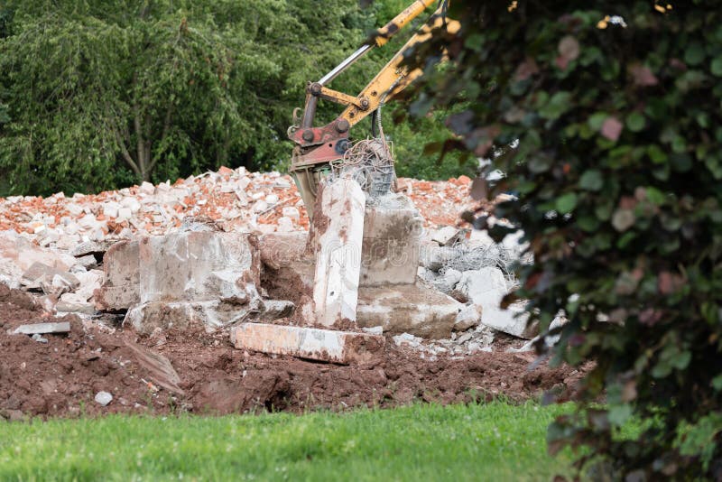 Demolition works stock image. Image of house, hydraulic - 96181339