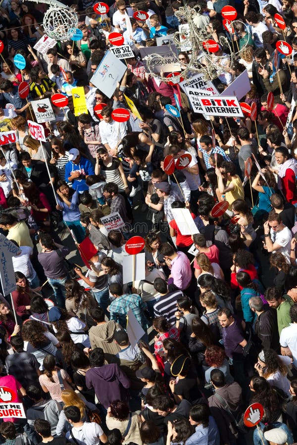 Demonstration editorial image. Image of europe, active - 19632985