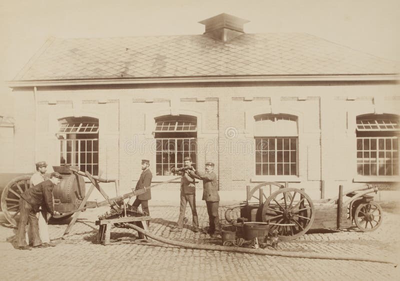 Demonstration Of Ancient Pumping System Picture. Image: 222296769