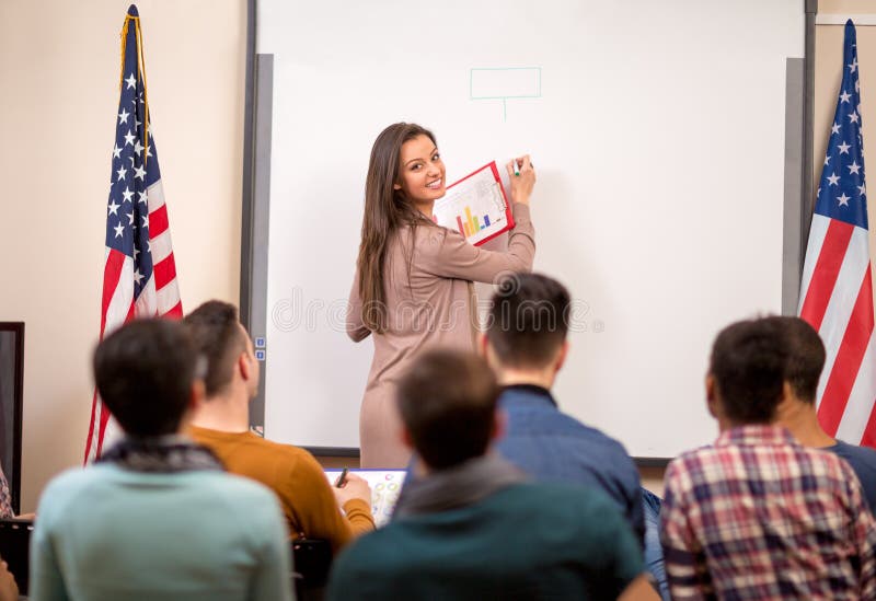 Demonstration of Diagram for Students on Blackboard Stock Photo - Image ...