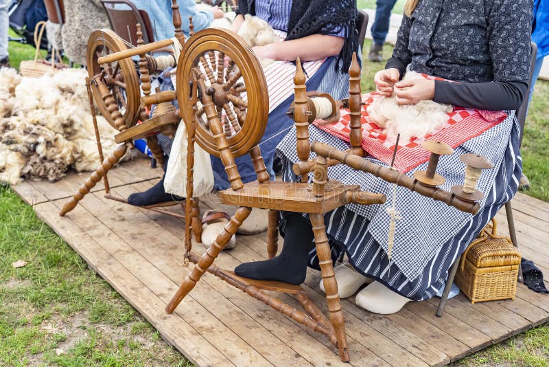 A Demonstration of How To Spin Wool on a Spinning Wheel at the ...
