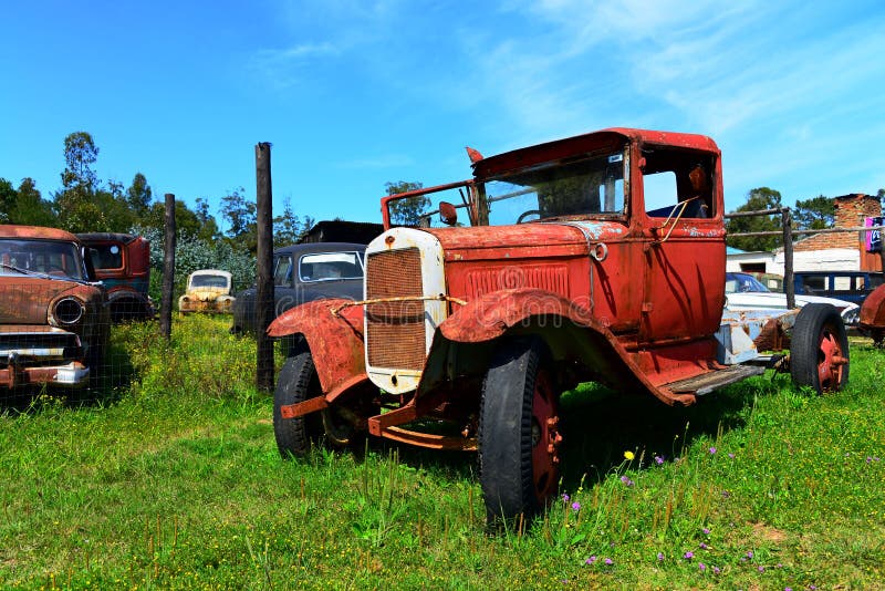 Gamla Ford Stock Foton , bilder och fotografi - Ladda ner 1,693 foton