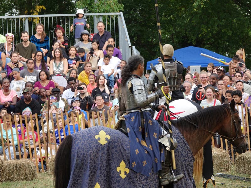 2016 Den Medeltida Festivalen 30 Redaktionell Foto - Bild av marknad ...