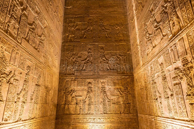 Dendera Temple in Luxor, Egypt Editorial Image - Image of archaeology ...