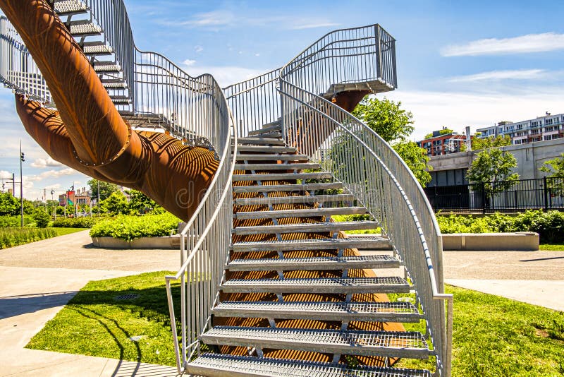 Huge Staircases Sculpture Details Place on Notre Dame Street in ...