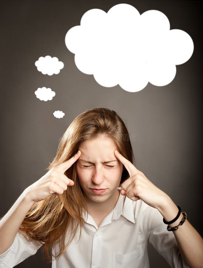 Denken der jungen Frau stockbild. Bild von intelligent - 33089599