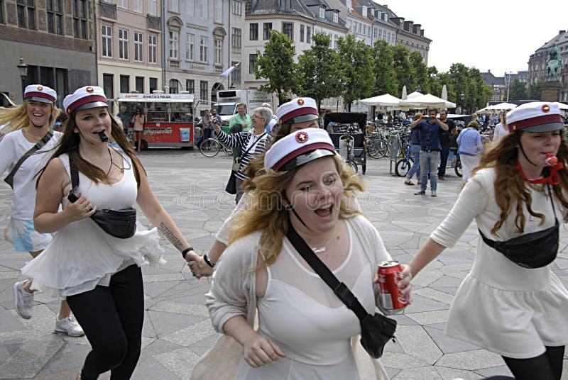 DENMARK_students celebra imagen de archivo editorial. Imagen de ...