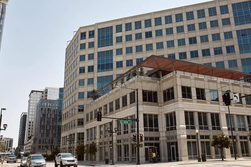 Spring in Downtown Denver editorial image. Image of metropolis - 193346995