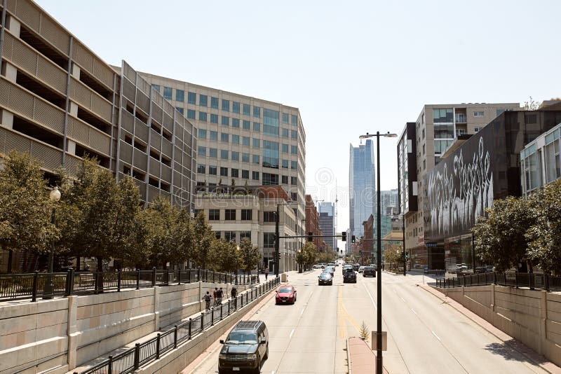 Spring in Downtown Denver editorial stock image. Image of cars - 193347049