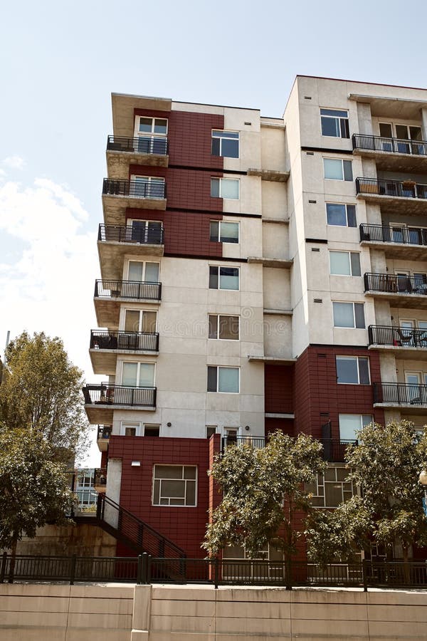 Spring in Downtown Denver editorial photography. Image of development ...
