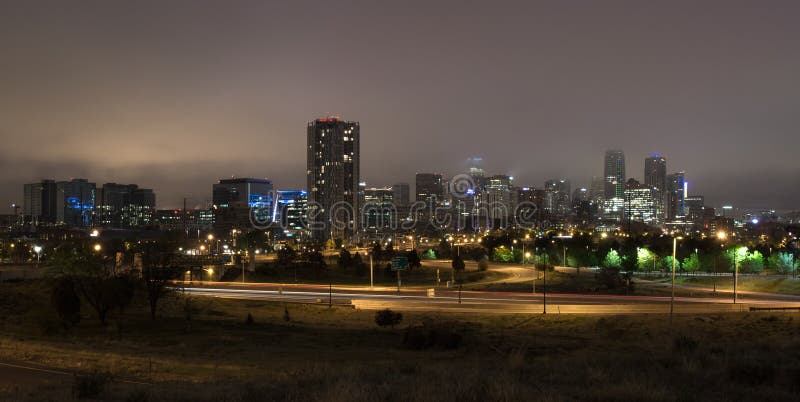 Denver Skyline Noir stock photo. Image of denver, noir - 166113090
