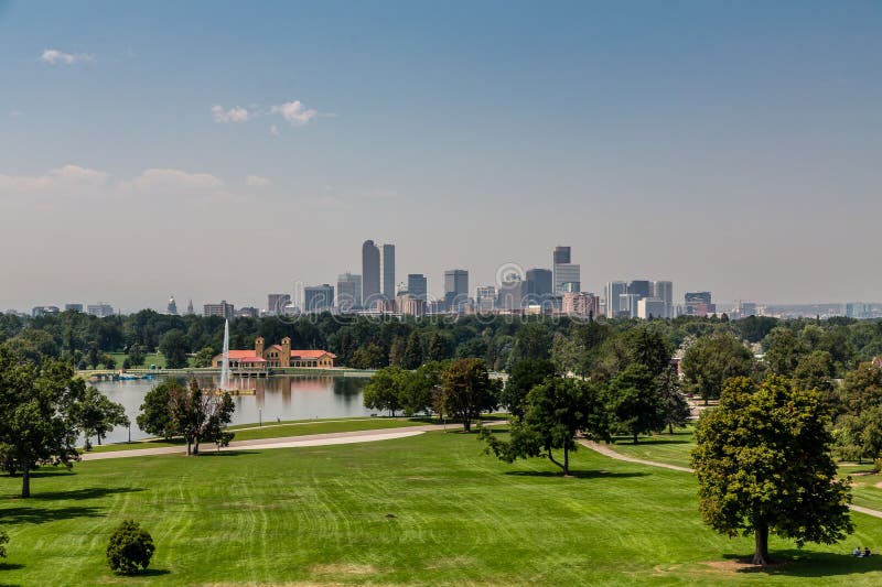 Denver Skyline Past Green Grassy Park Stock Image - Image of view, city ...