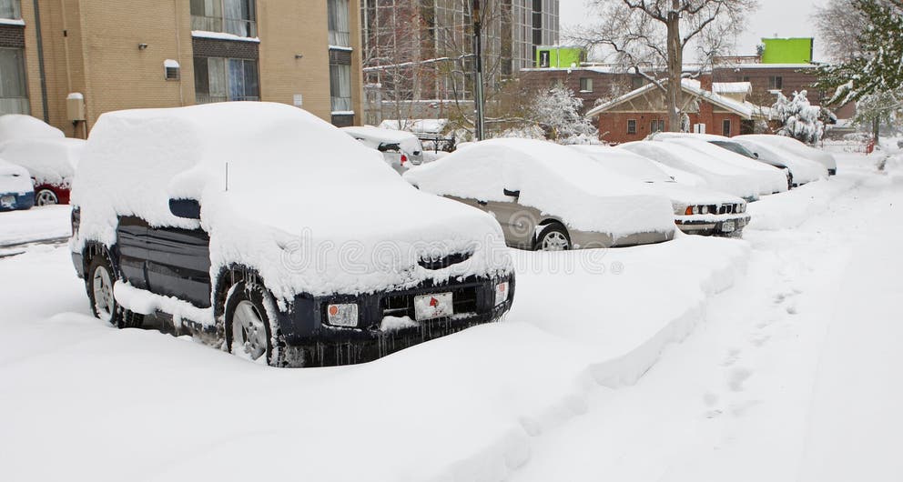Denver Snowstorm, October 29, 2009 Editorial Photography - Image of ...