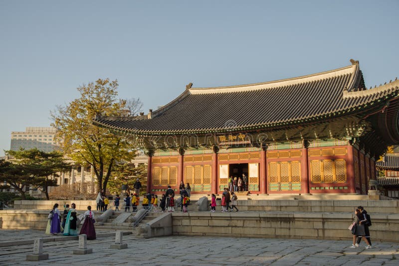At Deoksugung editorial photography. Image of tourism - 83848037